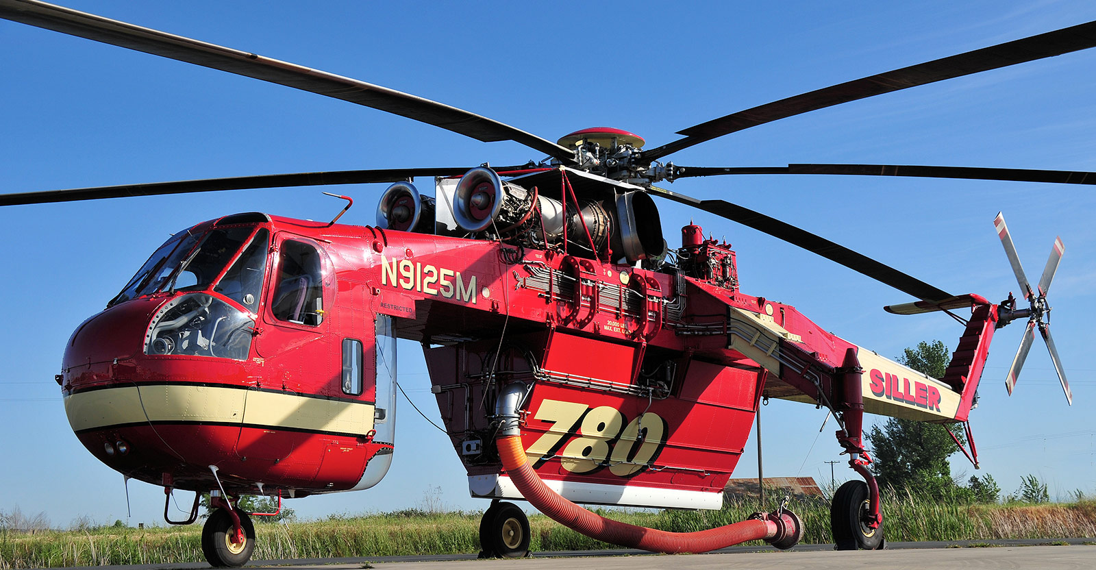 CH-54A Sikorsky Skycrane - Siller Helicopters, Inc.